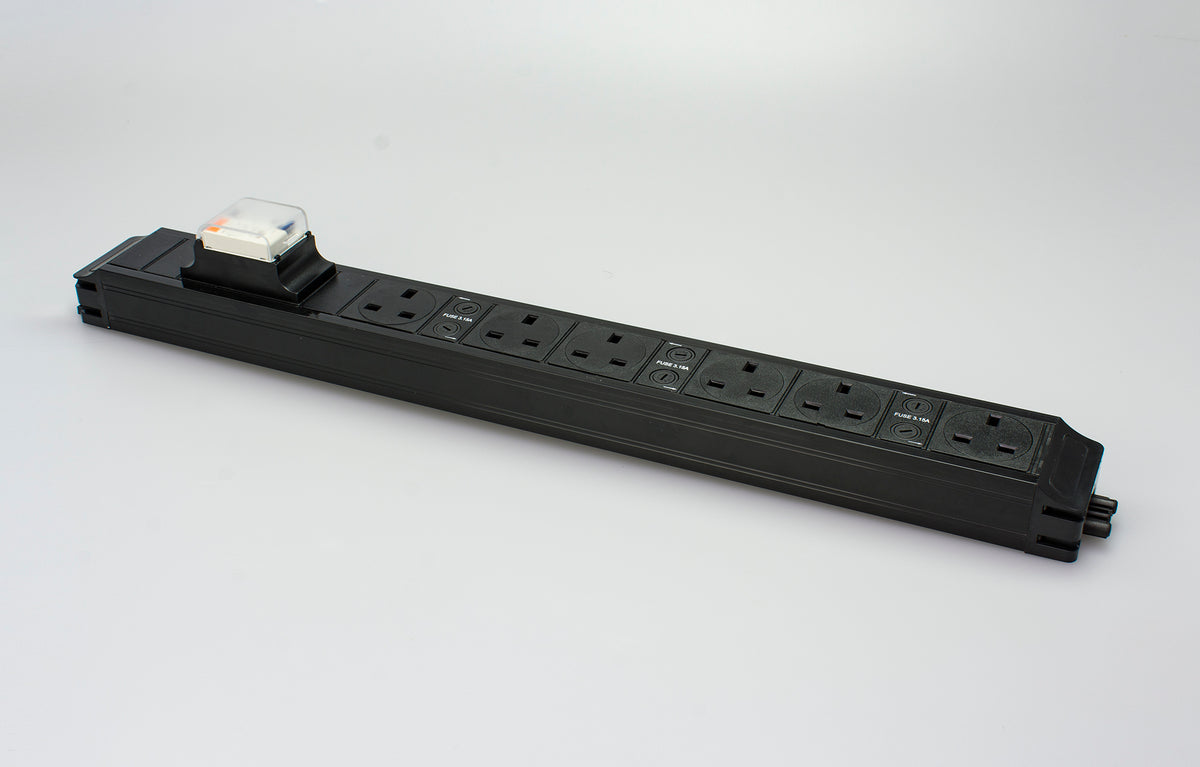 P-PACK6/RCBO/G - 6 Power RCBO Protected Under Desk Unit [3-Pin IN / OU ...